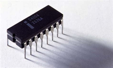 Intel Celebrates 50 Years From Its First Microprocessor Pickr