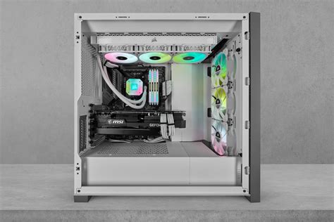 Corsair 5000D: Midi-Tower startet in drei Versionen mit Glas und RGB ...