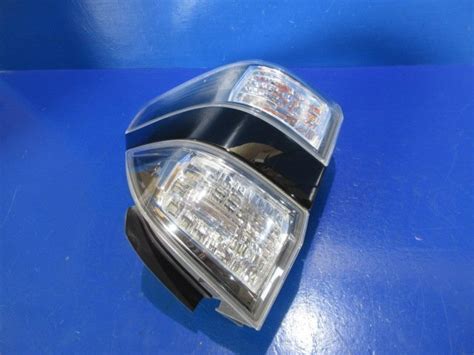 Yahoo オークション トヨタ ヴェルファイア 20 純正 左 テール コイ