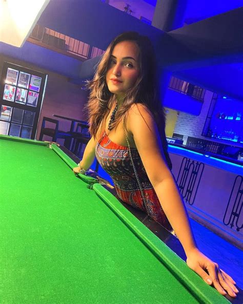 Saali Gharwali Prime Shots Reparto Y Equipo Roles Fecha De Lanzamiento Historia Escuela