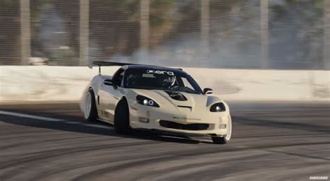 [video] Learning To Drift In A Custom Built C6 Corvette Z06 Corvette