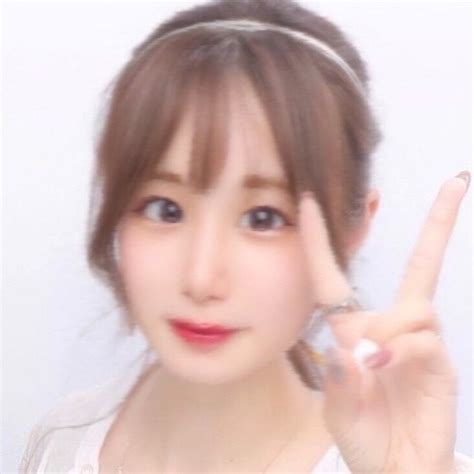 Muuchi 19 Webcam Show Live Sex Cams Camstrip Cc