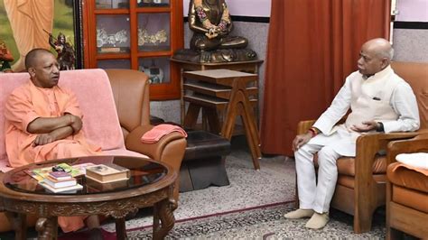 Cm Yogi Meet Himachal Pradesh Governor Shiv Pratap Shukla Amar Ujala Hindi News Live