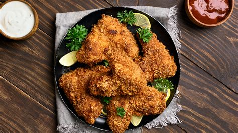 바삭 육즙 터지는 그 맛프라이드 치킨의 탄생