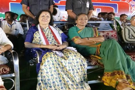 ‘dalits Being Treated As Slaves In The Country Meira Kumar Hits Out At Bjp Trs