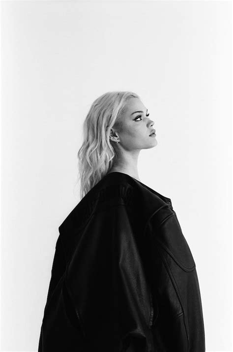 Picture Of Ayla Fronek