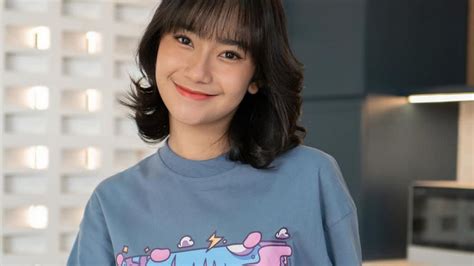 Intip Profil Freya Jkt48 Mulai Dari Hobi Hingga Perjalanan Karirnya Di