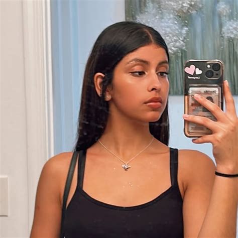 Lazy Vale • Threads Say More