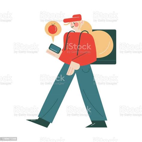 스마트폰에서 온라인 애플리케이션을 사용하여 주문을 전달하는 제복을 입은 택배 개념에 대한 스톡 벡터 아트 및 기타 이미지 개념 드로잉 무선 기술 Istock