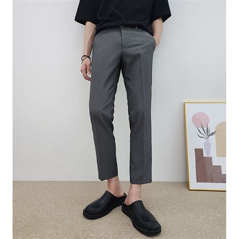 히즈핏 Ss 시즌 즐기기 좋은💯 적당한 두께감에 9부 기장감의 핏좋은😎 데일리 슬랙스 여자가