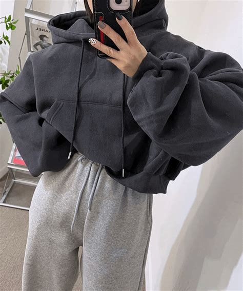 아방핏 벌룬 크롭 양기모 후드티 에이블리