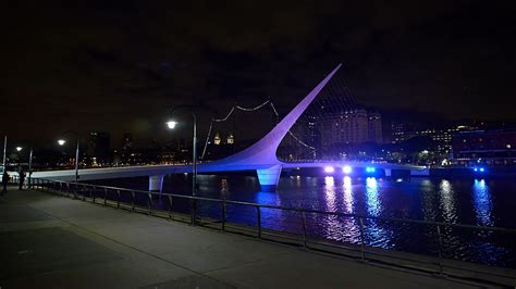 La Ciudad De Buenos Aires Iluminó Sus Monumentos De Celeste Y Blanco Por El Día De La