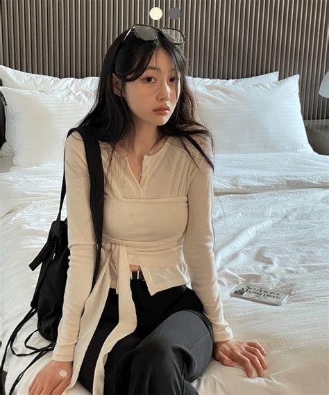 보통의날 웨이드 무드 버튼 투웨이 물결 랩 가디건 2color