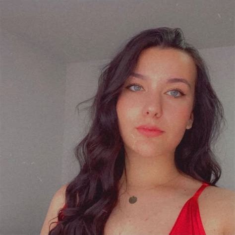 Adelina Alinaadelina1 • Threads Say More