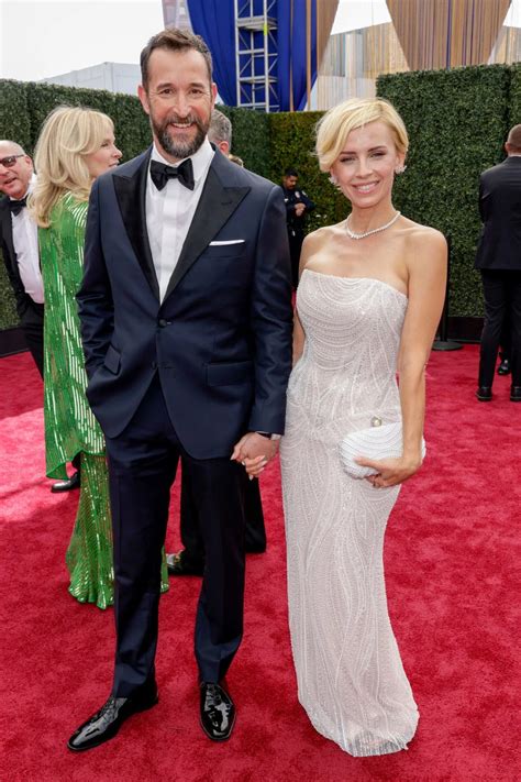 Noah Wyle Takes A Break From The Pitt Season 2 For The Emmys