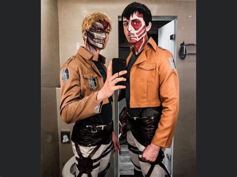 Cosplay Bertholdt And Reiner Best Cosplay Attack On Titan Cosplay Anime