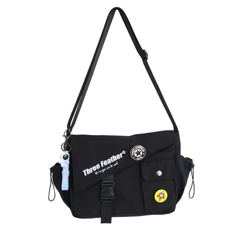 男士斜挎包夏季潮牌ins日系休闲男包单肩包运动款挎包男生斜肩包虎窝淘