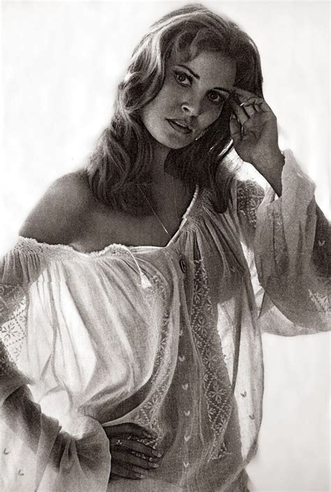 Pin On Raquel Welch