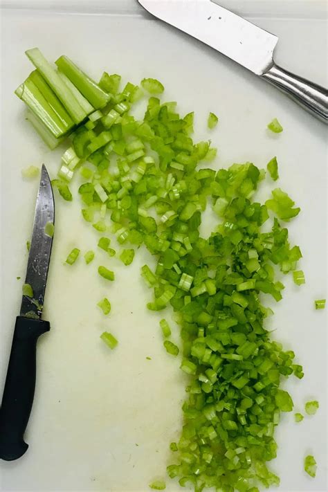 How To Dice Celery 101 Tips Steps