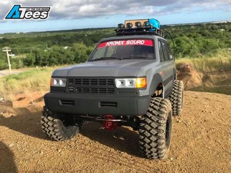 Team Raffee Co Axial SCX Crawler Hard Body LC Toyota Land Cruiser TRC