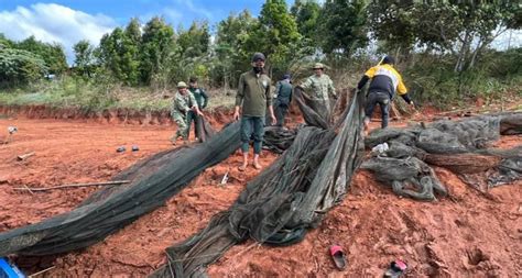 នគរបាលរដ្ឋបាលអូរសោម សហការជាមួយកម្លាំងបរិស្ថានចុះបង្ក្រាបបទល្មើសនេសាទខុសច្បាប់ នៅស្រុកវាលវែង