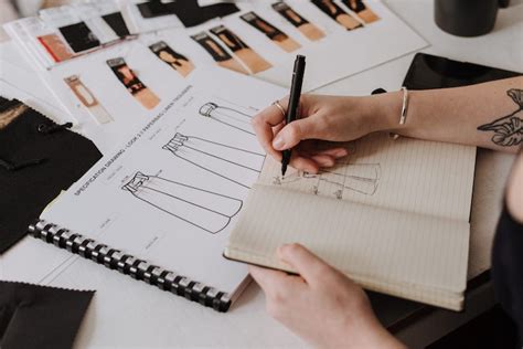 How Does Robotic Automation Apply To Fashion Warehouses