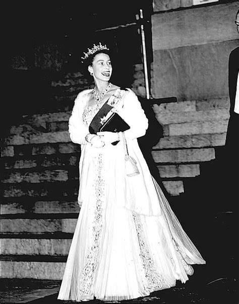 Photos From Queen Elizabeth Ii S Royal Style Through The Years Artofit