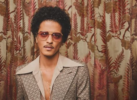 Fat Juicy And Wet Feat Sexyy Red Explicit En Espanhol Bruno Mars