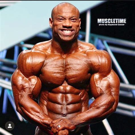 Dexter Jackson Abs