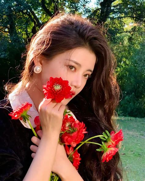 鯨落銀河 孫珍妮 像個婚禮現場💒 ©️fluffyjenny孙珍妮 孫珍妮 孫珍妮jenny 孙珍妮 Snh48 Snh48孫珍妮 創造營2020 創造營2020孫