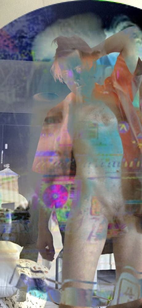 Random Still 1 43 Pics Xhamster