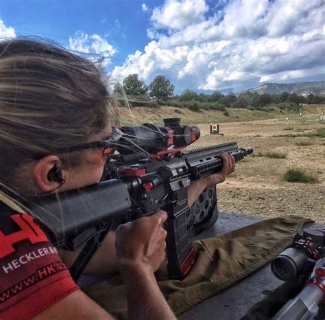 Ghim Trên Girl Gun 17