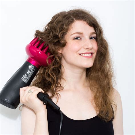 How To Use A Diffuser On Curly Hair 5 Tips For Blowdrying Perfect Curls
