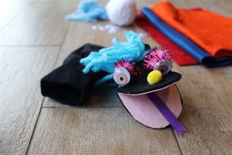 Tutorial How To Make Sock Puppets Cate Ruth