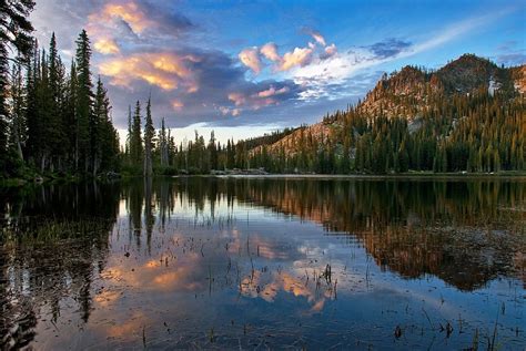 Blue Lake Near Cascade Idaho Is A Beautiful Campground Blue Lake