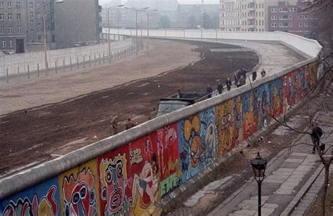 Епохата започнала с обединението на Германия завършва с подялбата на Украйна