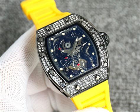Richard Mille Часы наручные Кварцевые - купить с доставкой по выгодным ...