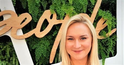 Alexandra Ferré Reboot