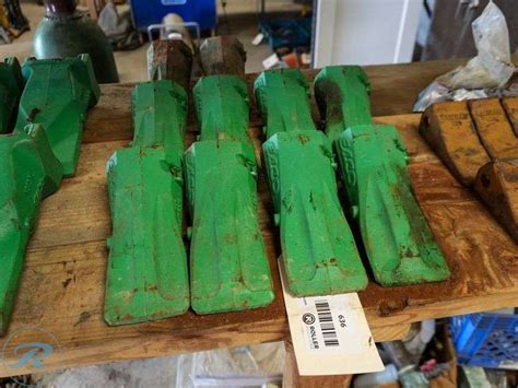 10 New Eaco U25s Bucket Teeth Roller Auctions