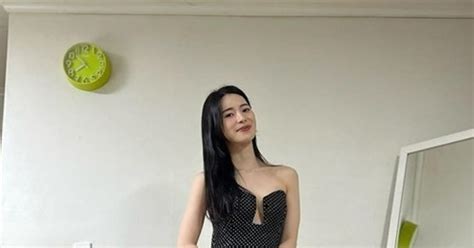 ‘이도현♥ 임지연 청순美 폭발→아찔 도발 매력 드레스 피팅 공개[m ★sns]