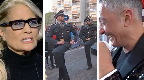 Fiorello Punge Heather Parisi Due Finti Finanzieri Ballano Cicale