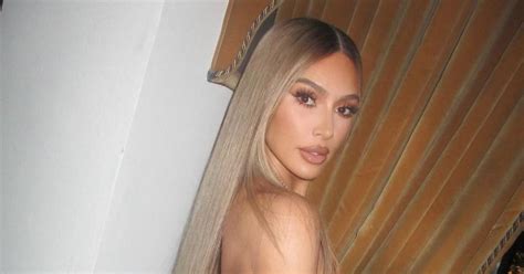 Kim Kardashian Bares Her Bum In Risqué Photos Metro News