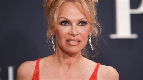 Ganz Schön Intim Diese Stars Machten Mit Sex Tapes Von Sich Reden