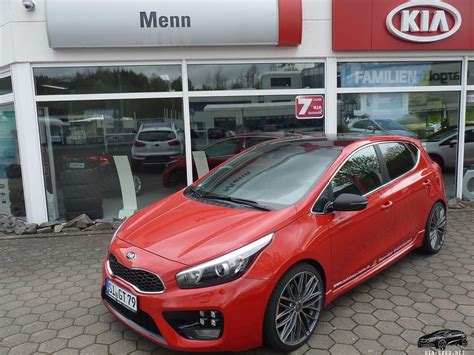 KIA Ceed на больших дисках - Kia Ceed 2 (JD) Фото
