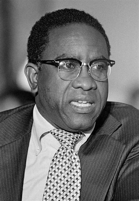 Andrew Brimmer First Black Member On Fed Board Dies At 86 The New York Times