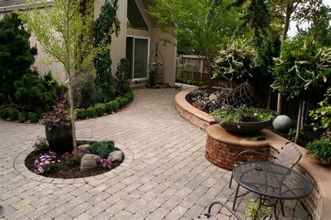 Тротуарная плитка для дорожек на даче: 80 лучших идей для дома