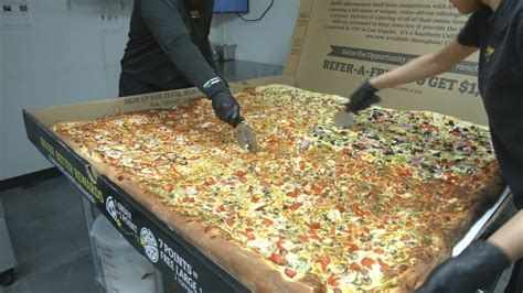 Chain That Boasts Worlds Largest Deliverable Pizza Set To Open