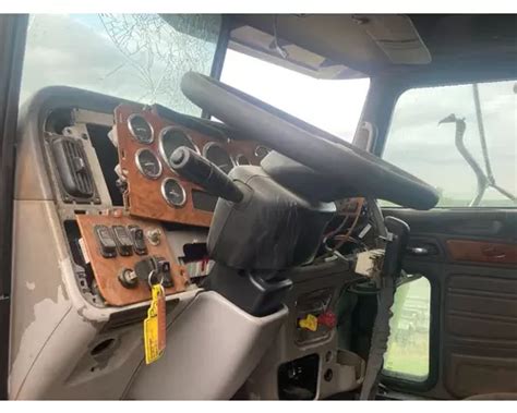 Peterbilt 379 Dash Assembly In Kansas City Mo 15000 25434667