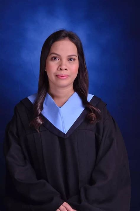 Apple Grace Sabonsolin