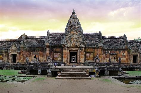 จังหวัดบุรีรัมย์ มีกี่อำเภอ กี่ตำบล และกี่หมู่บ้าน